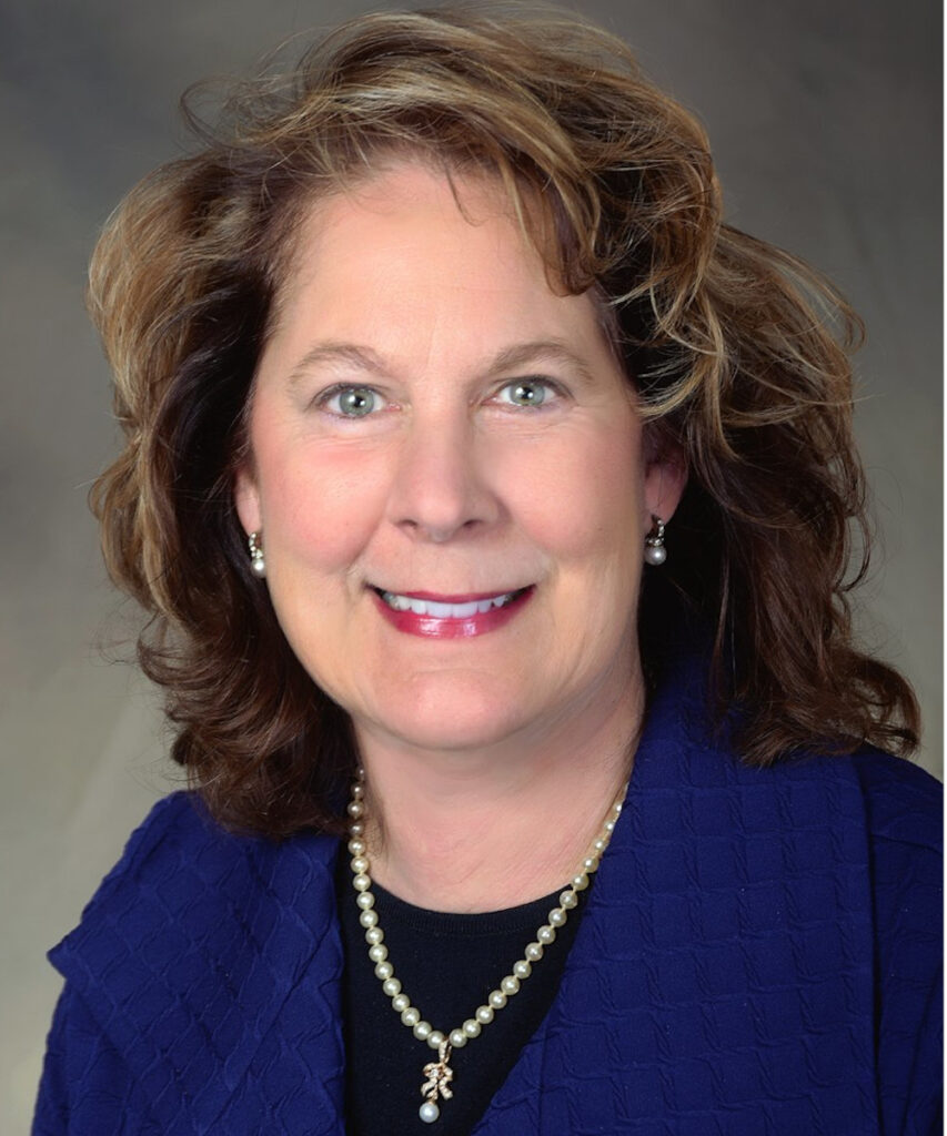 Debbi Honey Named to Becker's "66 CNO's to Know" List - Covenant Health