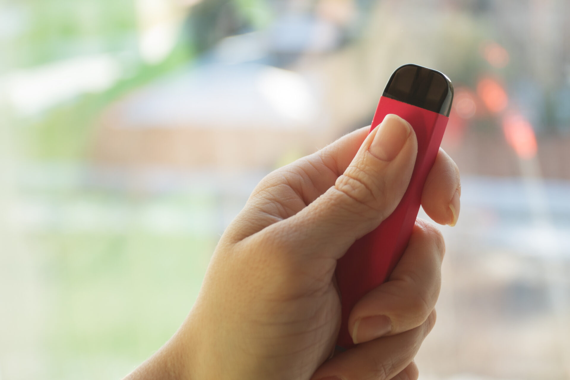 The Effects of Vaping on Teens and Young Adults - Covenant Health