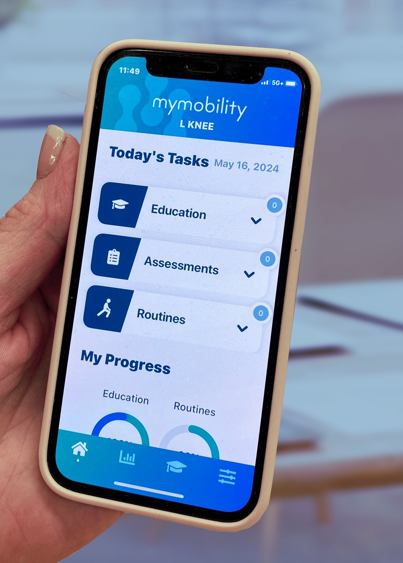 “Smart Implant” Helps Knee Replacement Patient Track Progress Using App ...